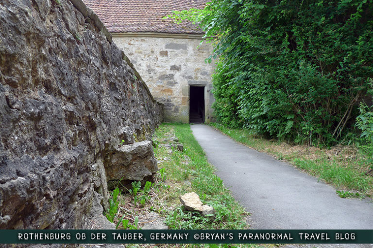 Our Terrifying Experience Lost Inside the Haunted City Wall of ...